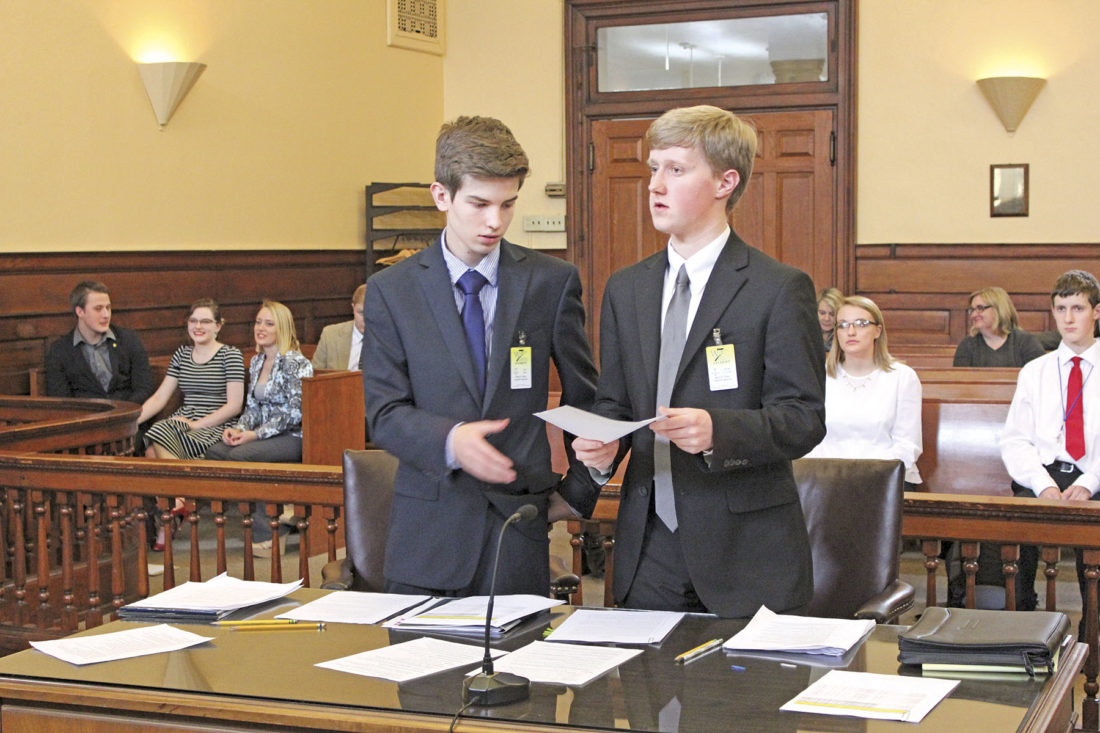 Warren High School students testify to the benefits of mock trials ...